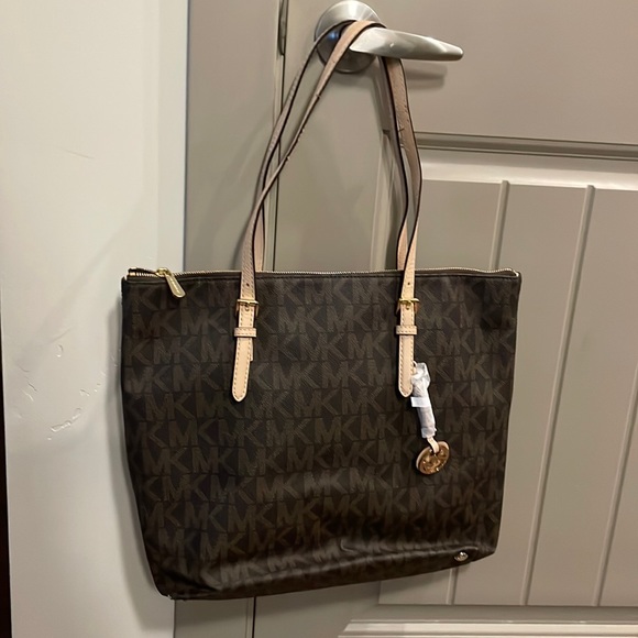MICHAEL Michael Kors | Bags | Michael Kors Jet Set Large Tote | Poshmark